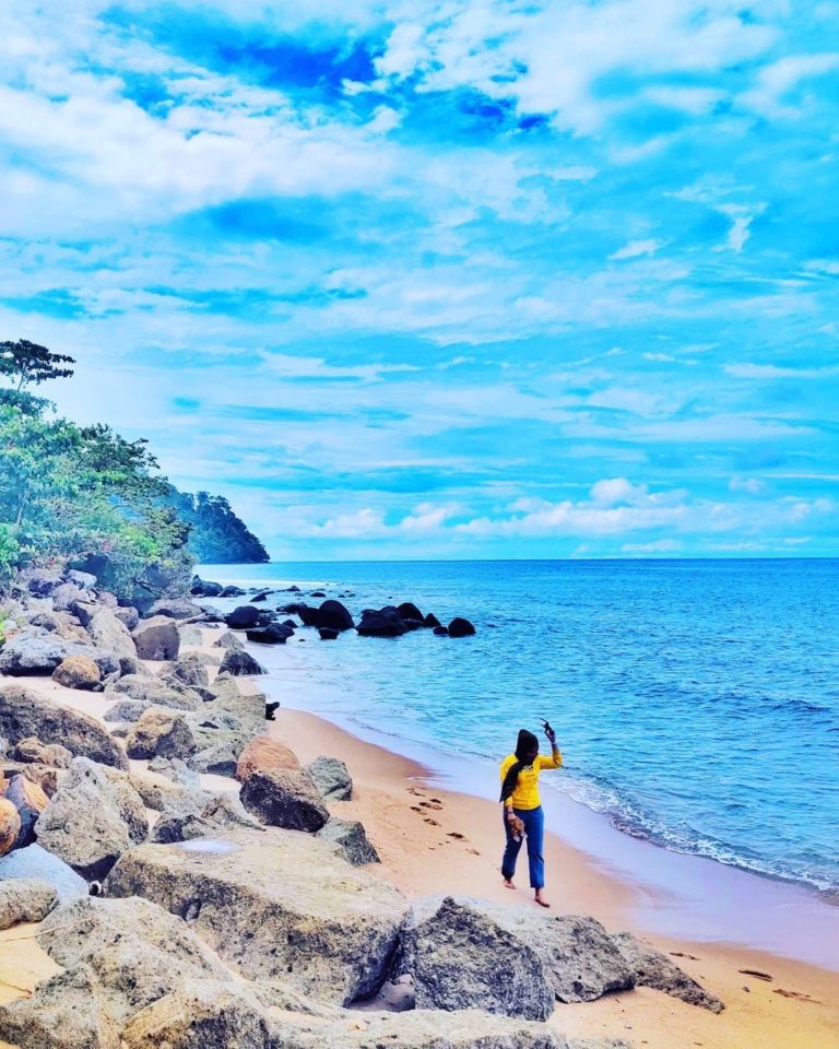 8 Padang Attractions To Visit, Including Beaches, The Grand Mosque ...