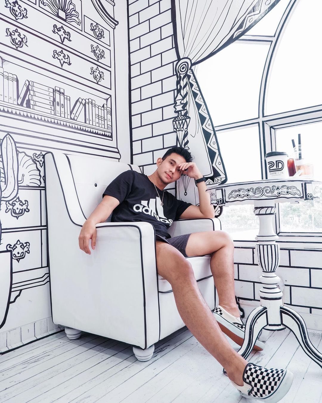 2D Coffee & Tea Opens In Pantai Indah Kapuk With Monochromatic Decor