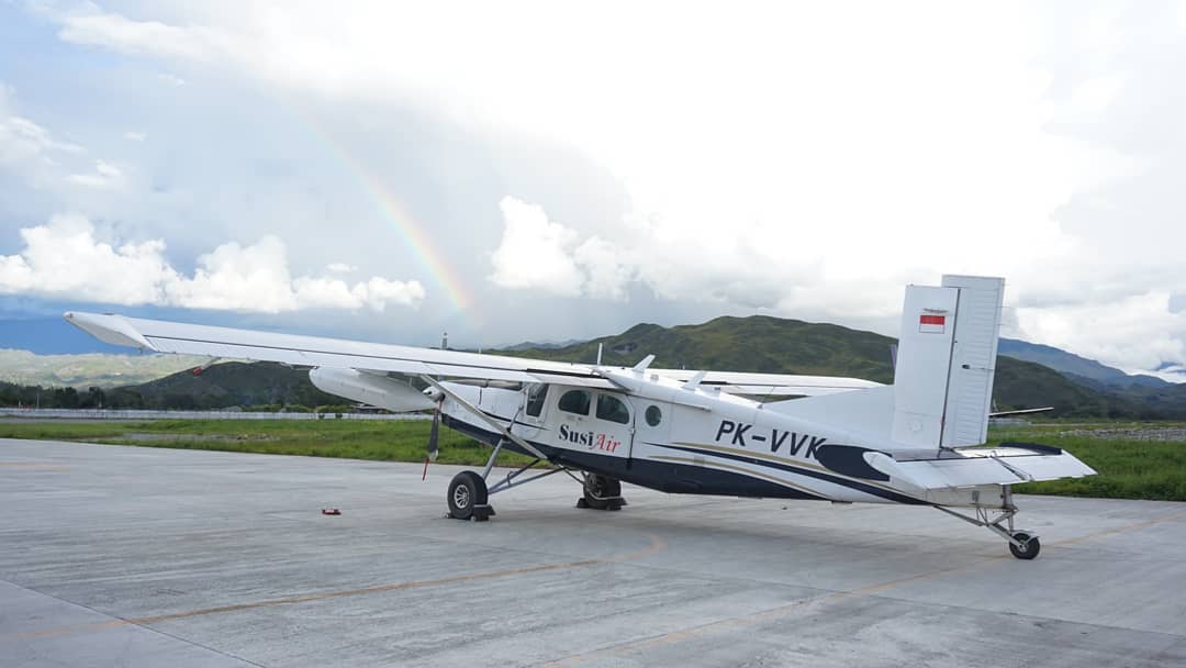Savu Island, Indonesia's Untouched Island With Martian Rock Formations