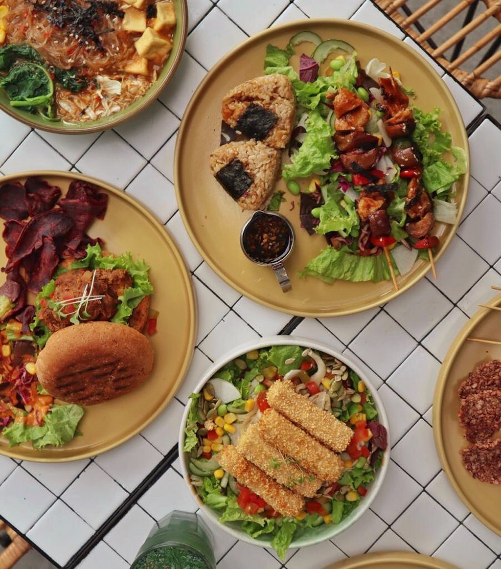8 Vegan & Vegetarian-Friendly Jakarta Cafes With Brunches For All Diets